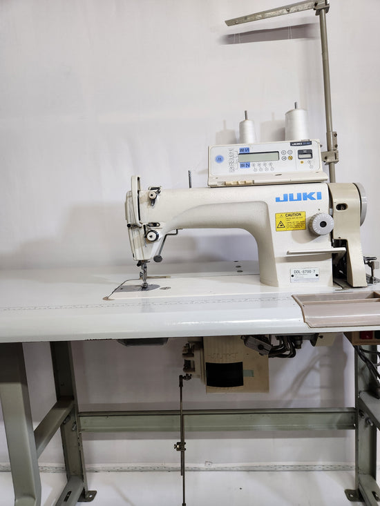 Juki Single Machine Automatic machine with thread cutting System (used ...